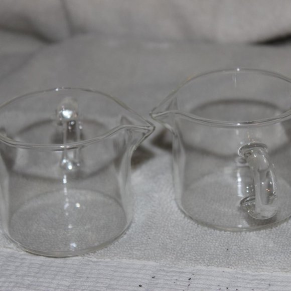 Kitchen | Pair Glass Double Spout Pouring Cups One Handle Syrup Creamer ...